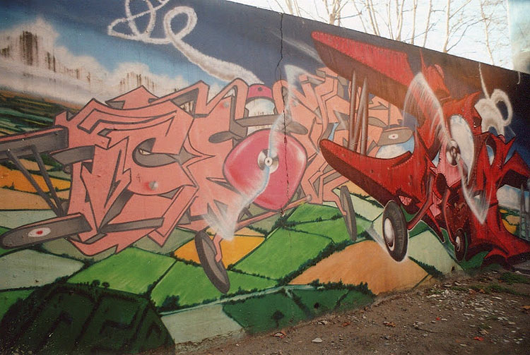 Ceet graffiti photos - page 2