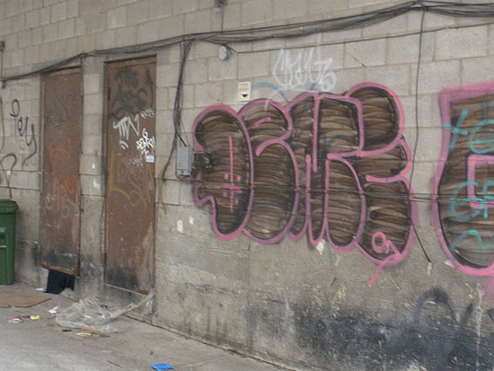 Demi graffiti photos