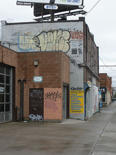 Demi graffiti photos