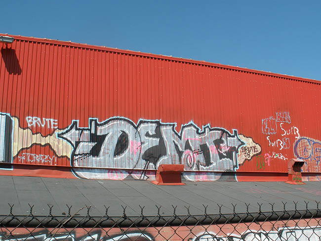 Demi graffiti photos